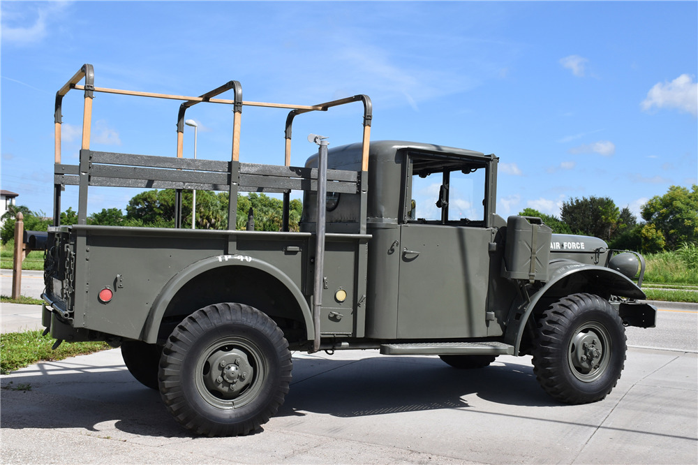 1953 DODGE M37 - Side Profile - 198348