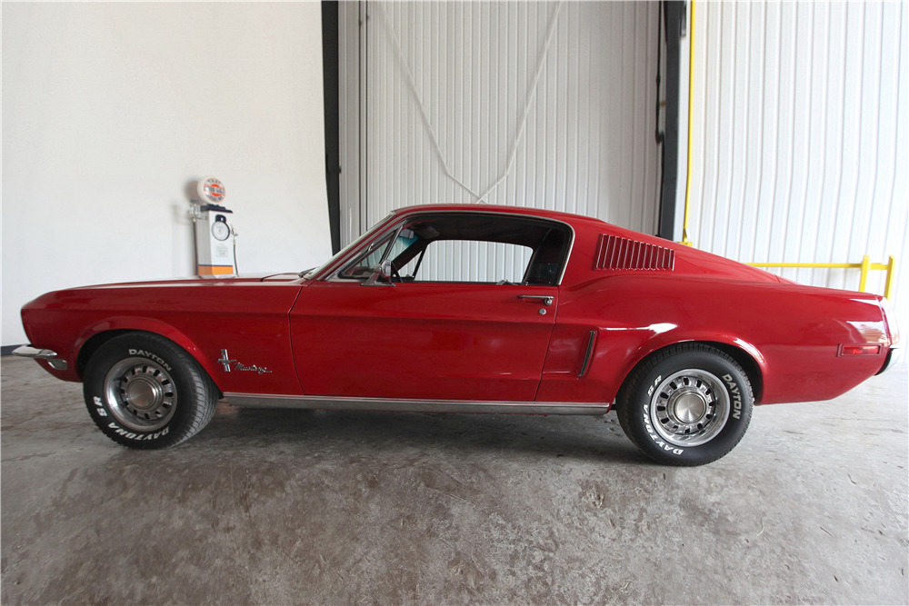 1968 FORD MUSTANG FASTBACK - Side Profile - 198469