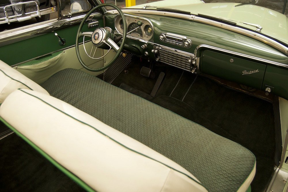 1954 PACKARD CONVERTIBLE - Interior - 198712