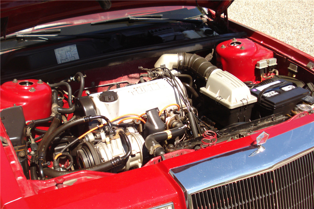 1984 CHRYSLER LEBARON CONVERTIBLE - Engine - 198820