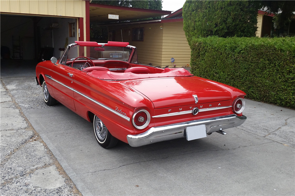 1963 FORD FALCON CONVERTIBLE - Rear 3/4 - 198914
