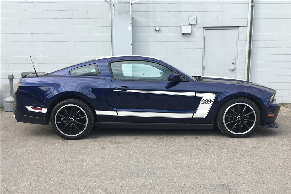 2012 FORD MUSTANG BOSS 302 - Side Profile - 199211