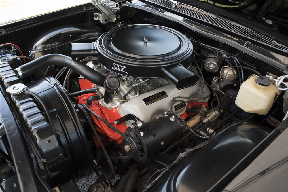 1962 CHEVROLET IMPALA CONVERTIBLE - Engine - 199653
