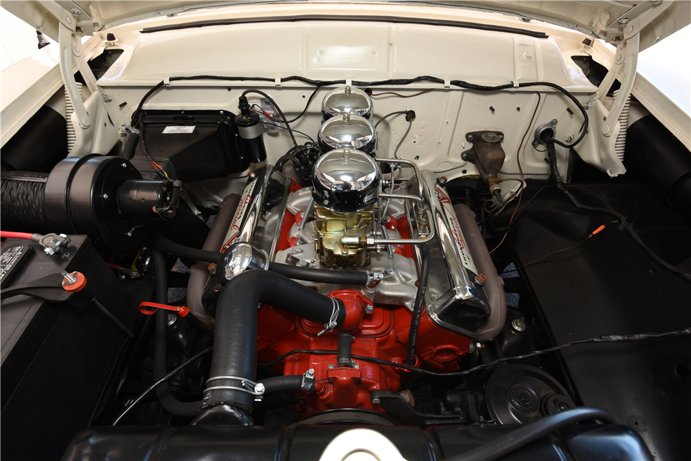 1956 FORD FAIRLANE CROWN VICTORIA - Engine - 199677