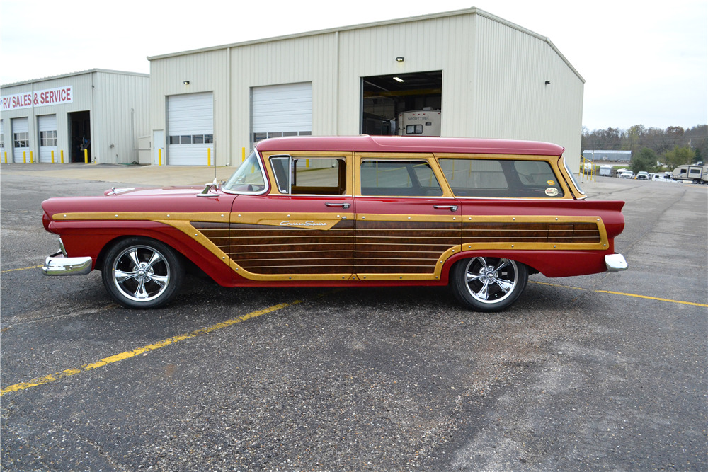 1957 FORD COUNTRY SQUIRE CUSTOM WOODY WAGON - Side Profile - 200886