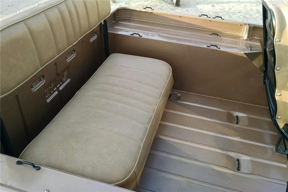 1946 WILLYS JEEP CJ2A - Interior - 200925