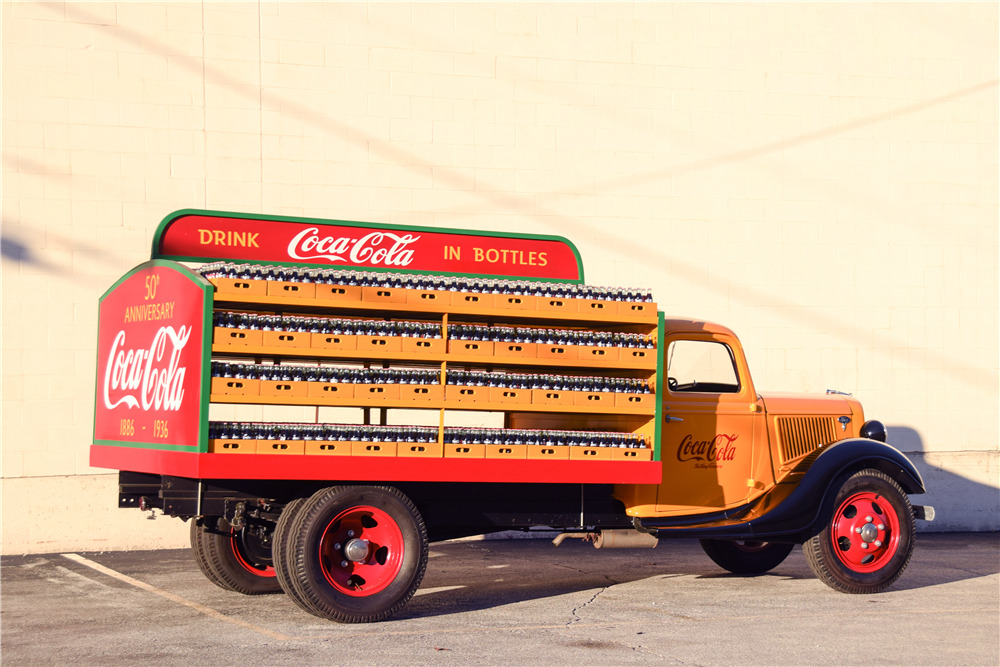 1936 FORD MODEL 51 COCA-COLA TRUCK - Rear 3/4 - 201305