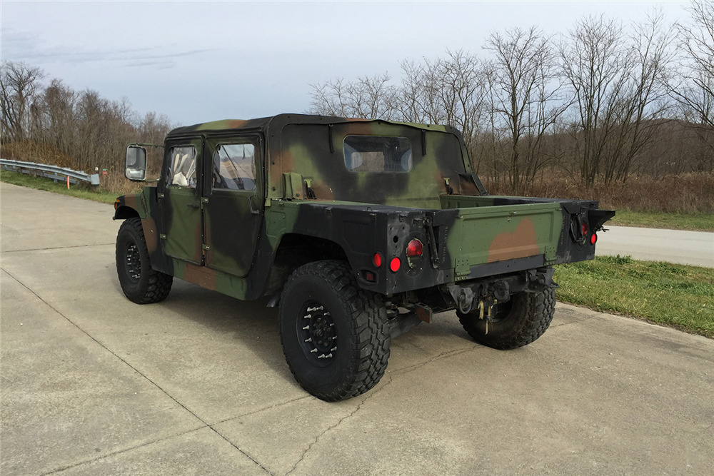 1992 AM GENERAL HUMMER M998 - Rear 3/4 - 201585
