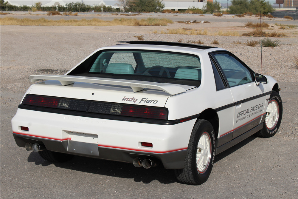 1984 PONTIAC FIERO - Rear 3/4 - 202227