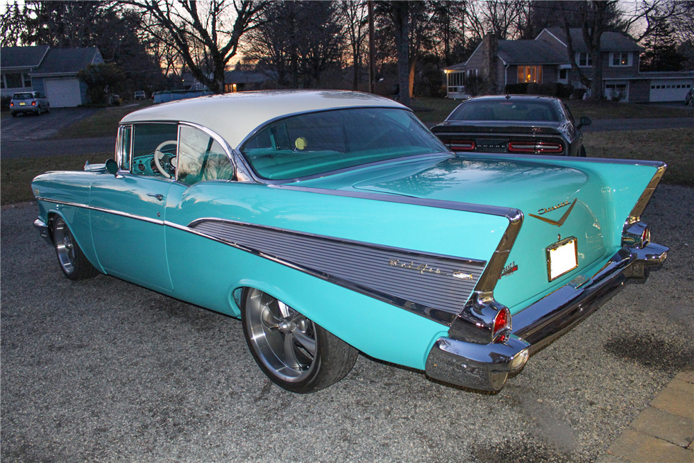 1957 CHEVROLET BEL AIR CUSTOM COUPE - Rear 3/4 - 202331