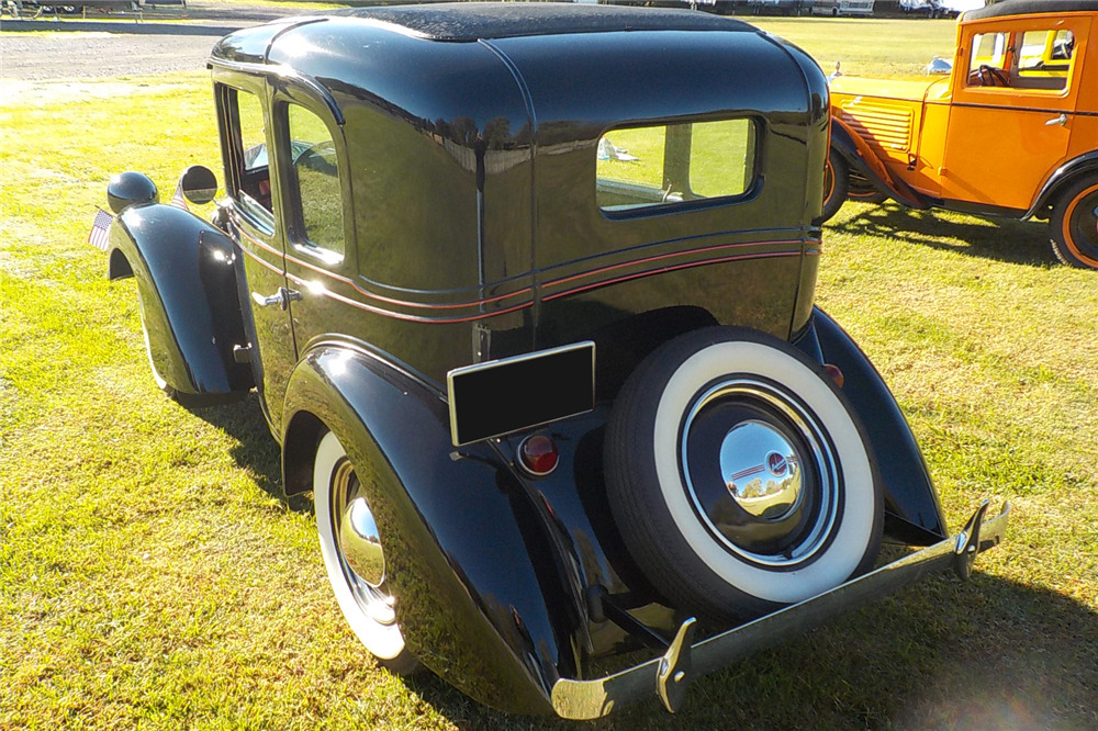 1940 AMERICAN BANTAM 2-DOOR SEDAN - Rear 3/4 - 202974