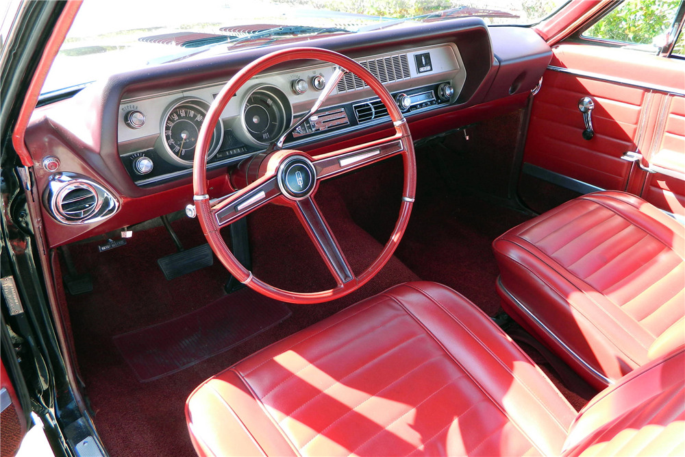 1967 OLDSMOBILE 442 - Interior - 205823