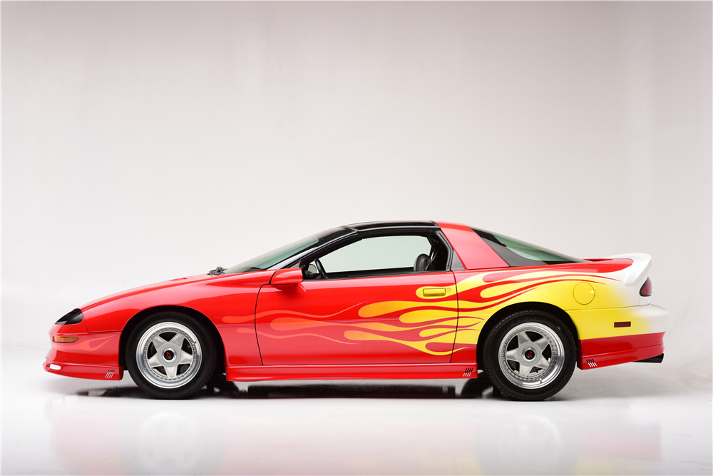 1997 CHEVROLET CAMARO 510 CUSTOM COUPE - Side Profile - 205869
