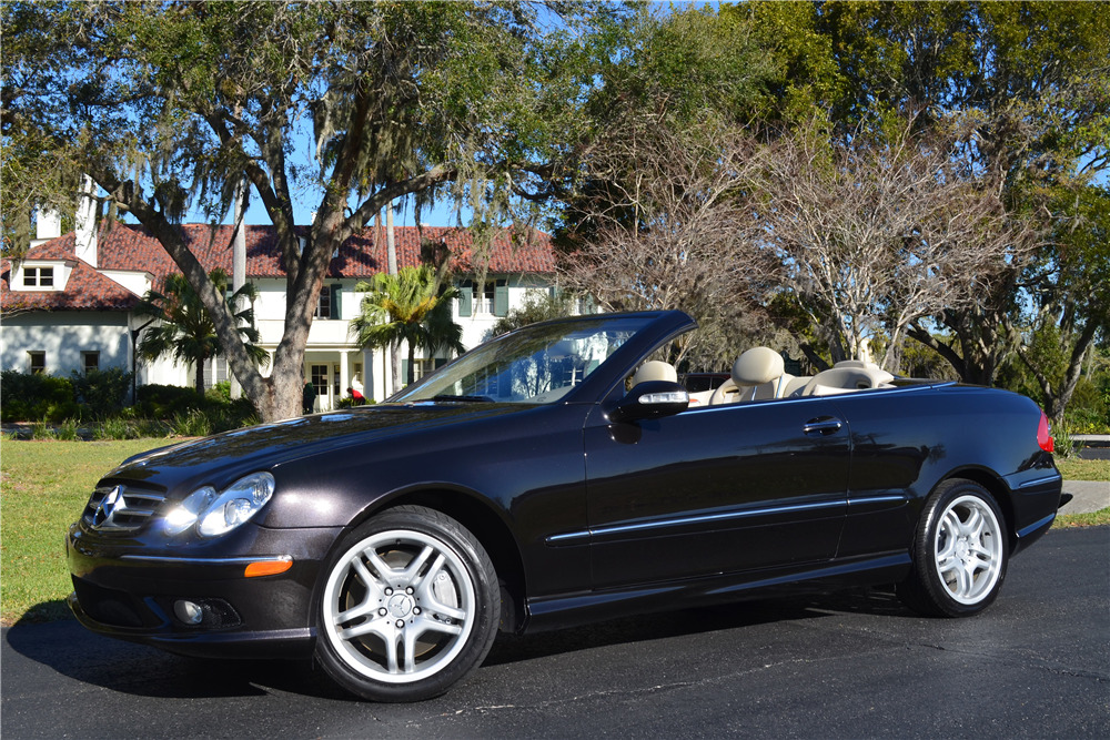 2004 MERCEDES-BENZ CLK500