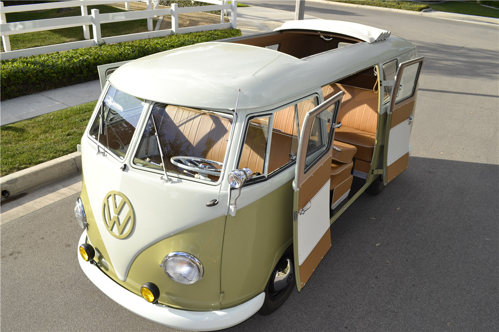 1960 VOLKSWAGEN BUS Front 3 4 206547 1960 VOLKSWAGEN BUS Front 3 4 206547