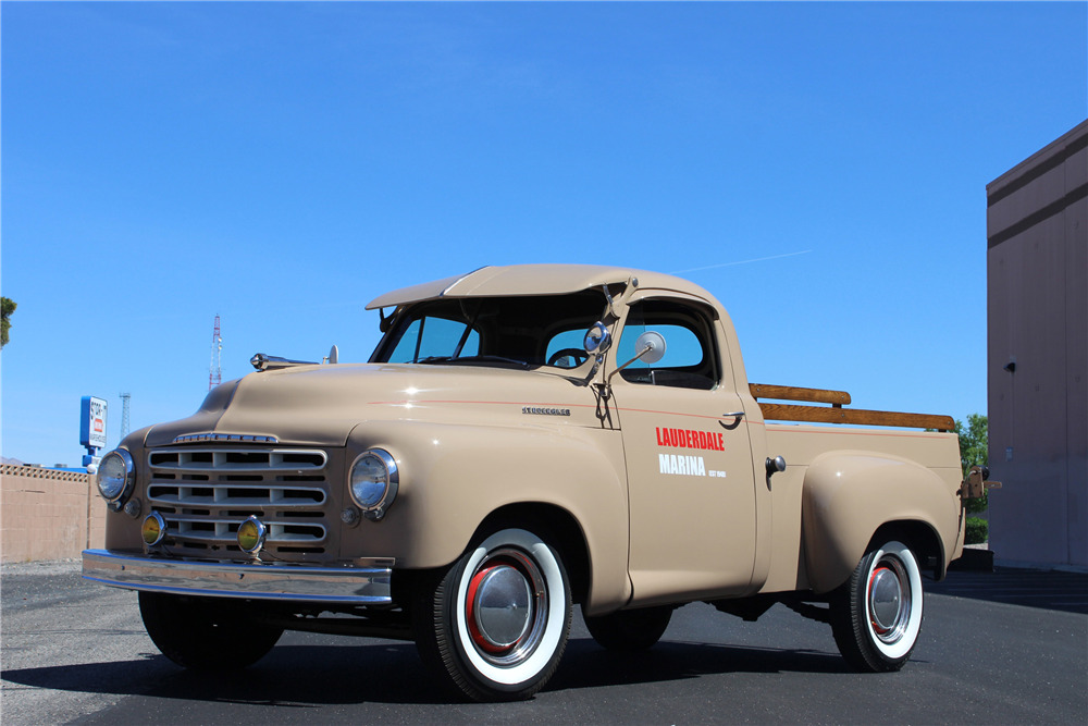 1949 STUDEBAKER 2R5 PICKUP - Front 3/4 - 207050