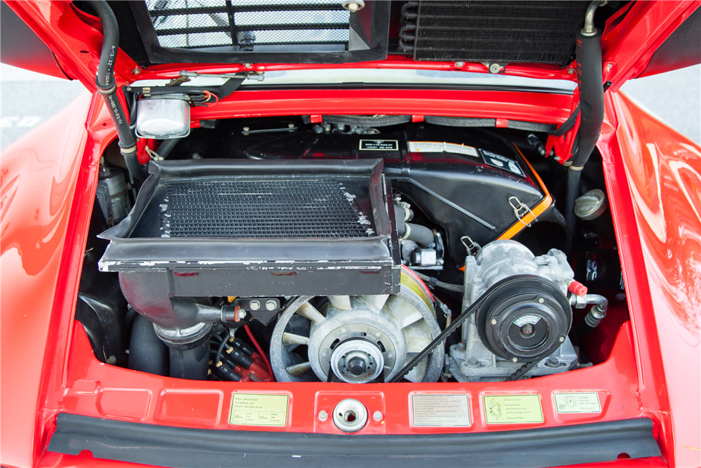 1986 PORSCHE 930 TURBO - Engine - 208180