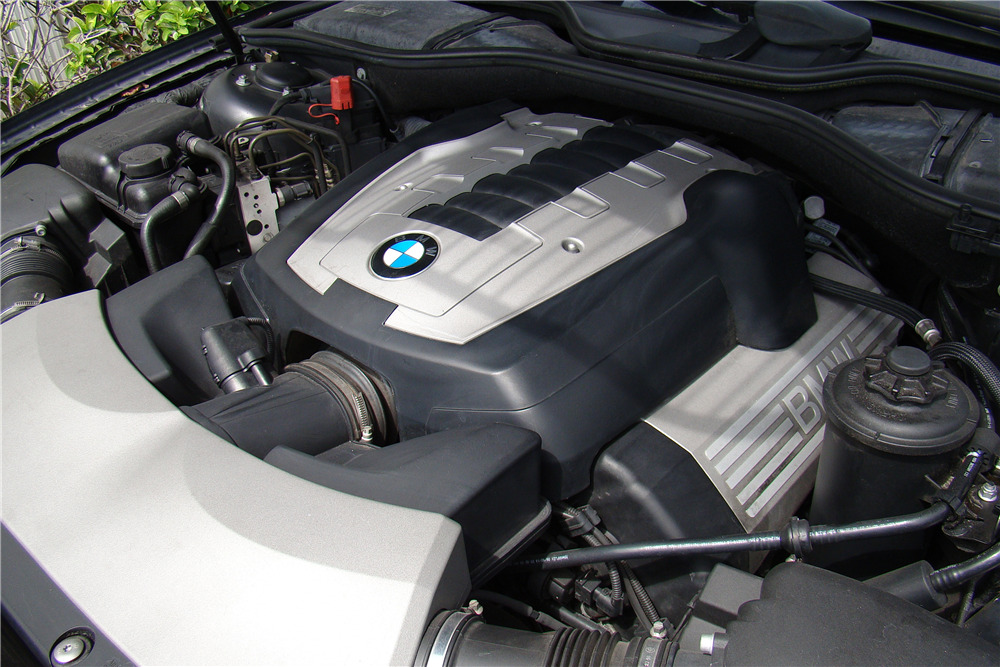 2006 BMW 750LI - Engine - 208201