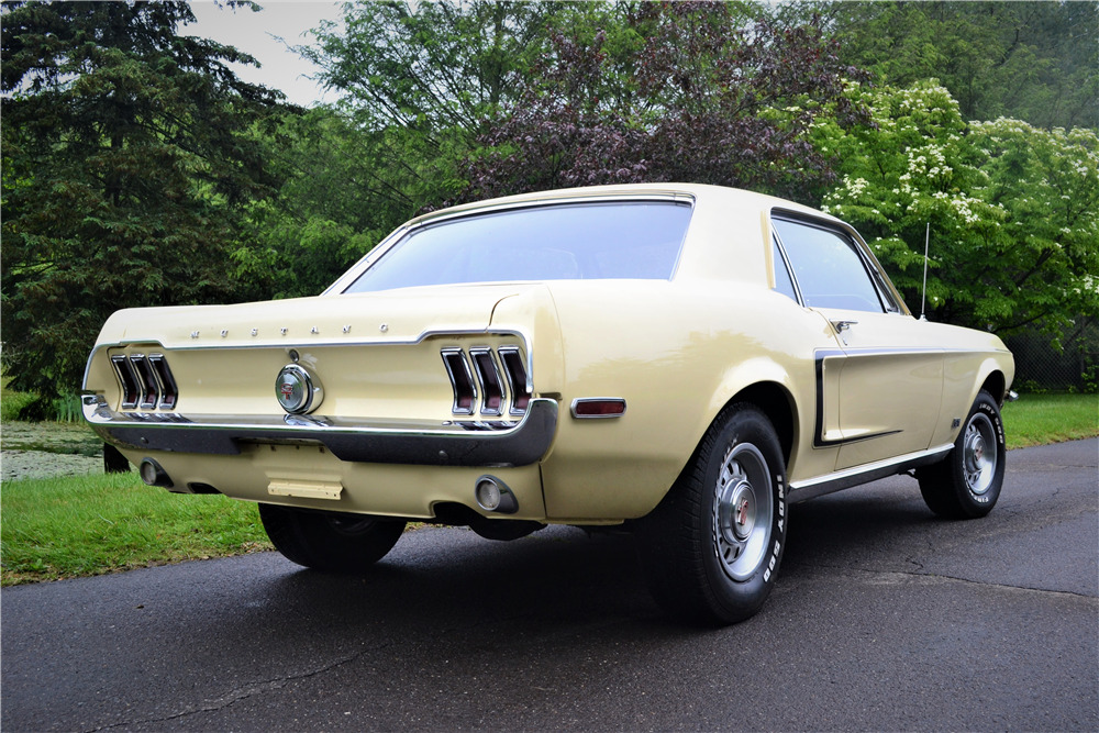 1968 FORD MUSTANG GT - Rear 3/4 - 209334
