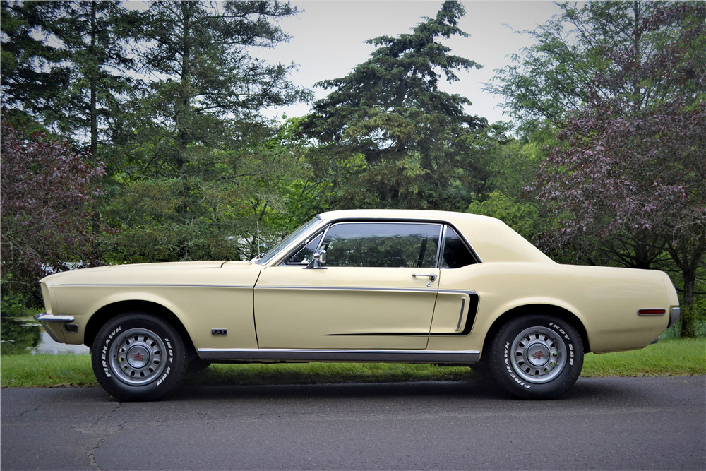 1968 FORD MUSTANG GT - Side Profile - 209334