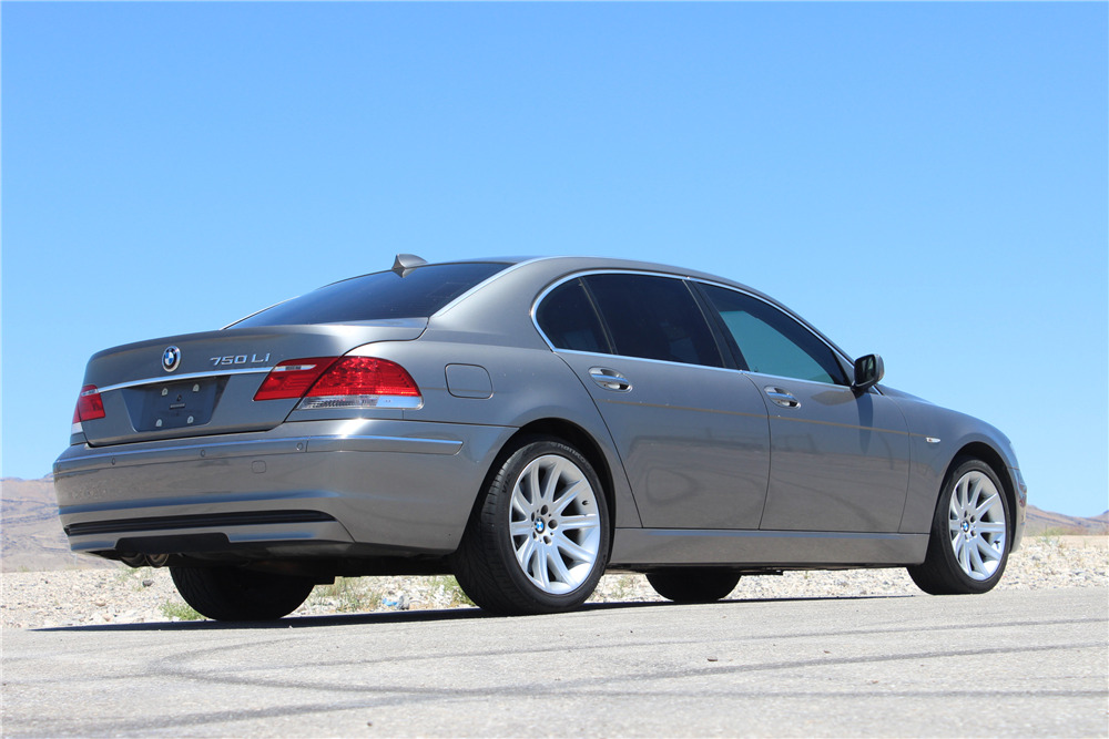2006 BMW 750LI - Rear 3/4 - 209476