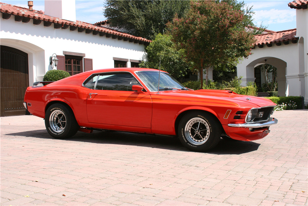1970 FORD MUSTANG CUSTOM FASTBACK - Side Profile - 210025