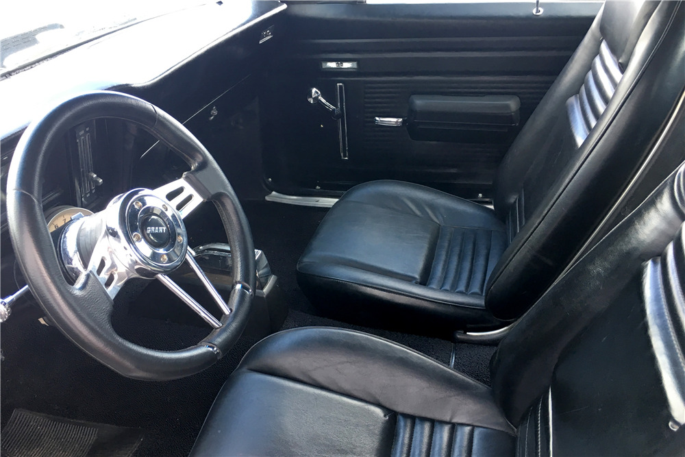 1972 CHEVROLET NOVA - Interior - 210440
