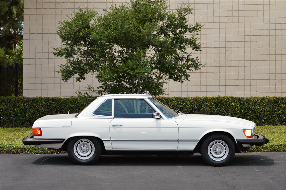 1980 MERCEDES-BENZ 450SL - Side Profile - 210487