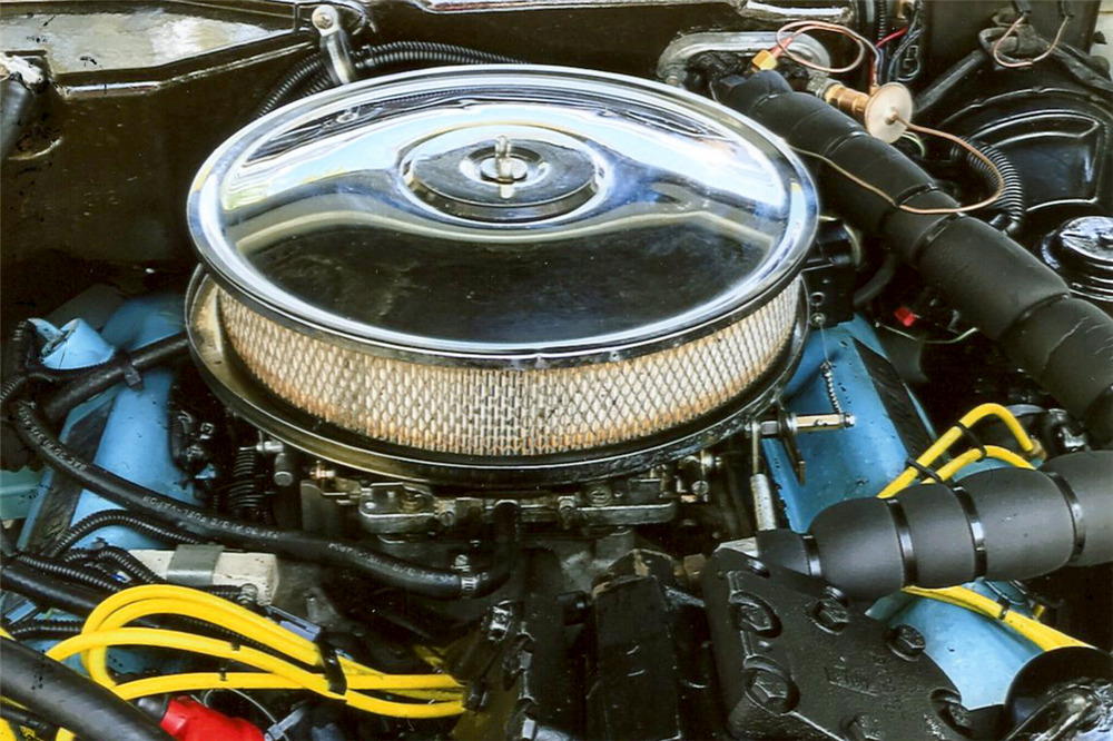 1966 CHRYSLER IMPERIAL - Engine - 210569