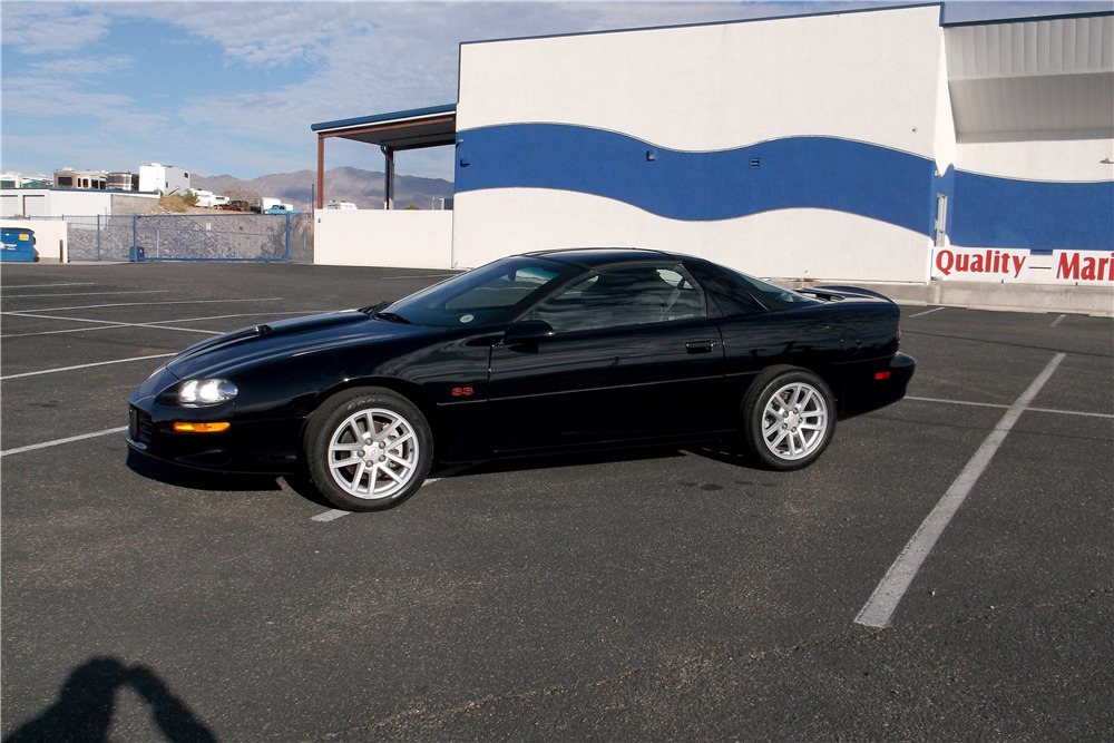 2001 CHEVROLET CAMARO SS - Side Profile - 211062