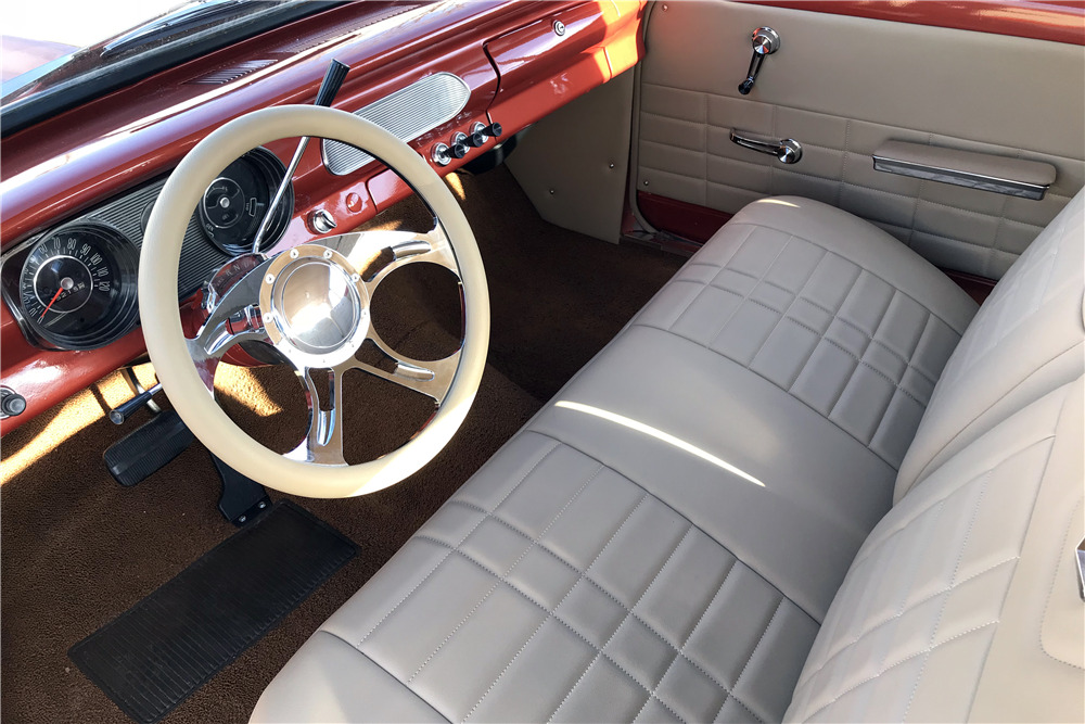 1962 CHEVROLET CHEVY II CUSTOM NOVA - Interior - 212371