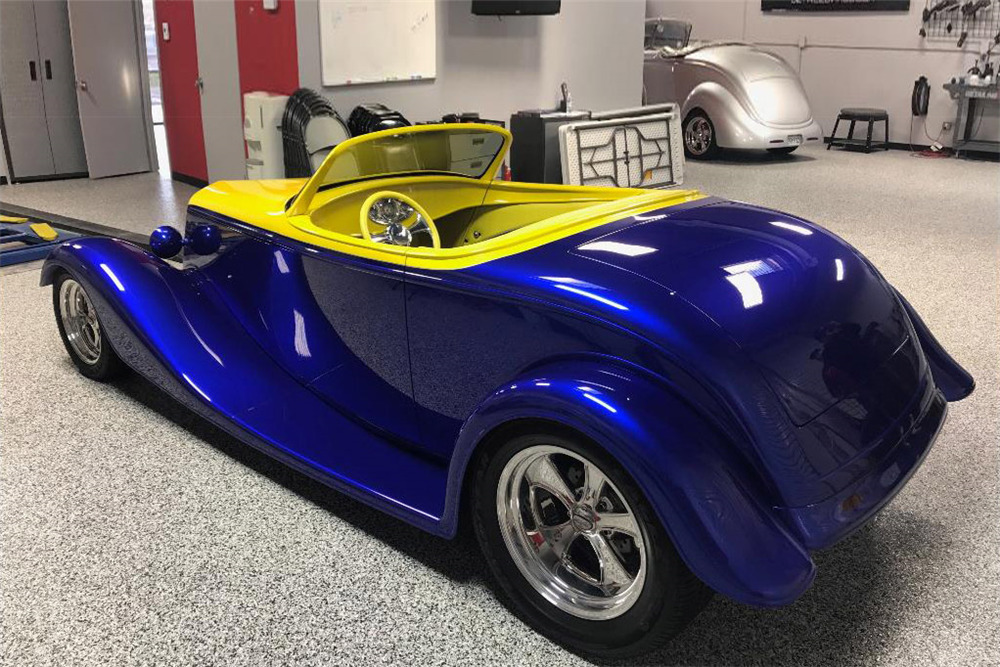 1933 FORD BOYDSTER III CUSTOM ROADSTER - Rear 3/4 - 212376