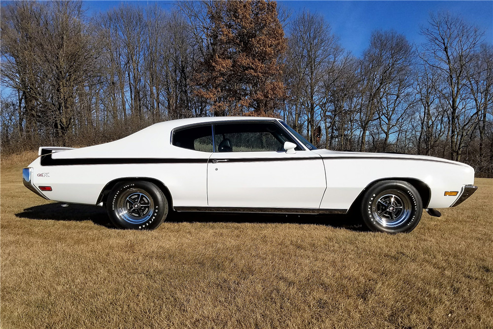 1970 BUICK GSX - Side Profile - 212463