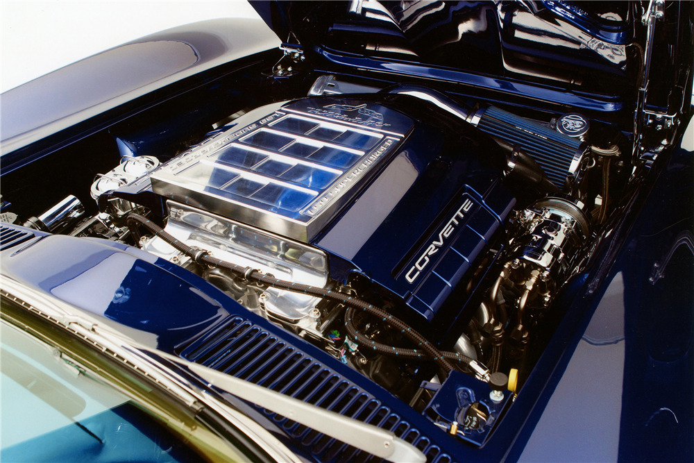 1963 CHEVROLET CORVETTE CUSTOM COUPE - Engine - 212494