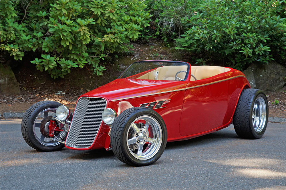 1933 FORD CUSTOM ROADSTER - Front 3/4 - 212849