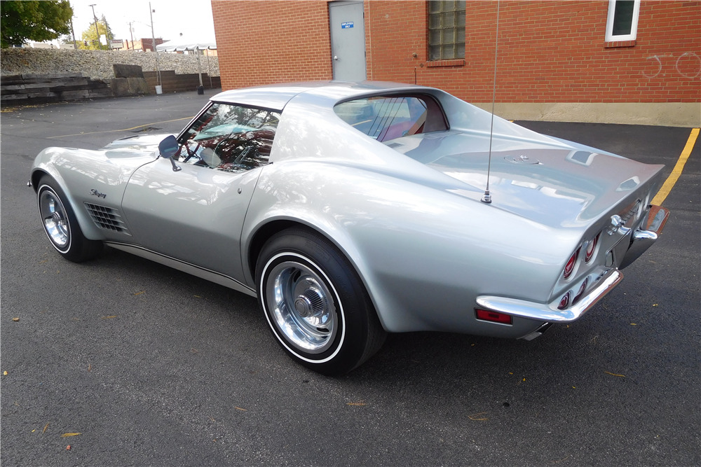 1970 CHEVROLET CORVETTE 350/370 - Rear 3/4 - 213001