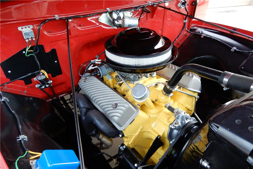 1956 FORD F-250 FLATBED PICKUP - Engine - 213202