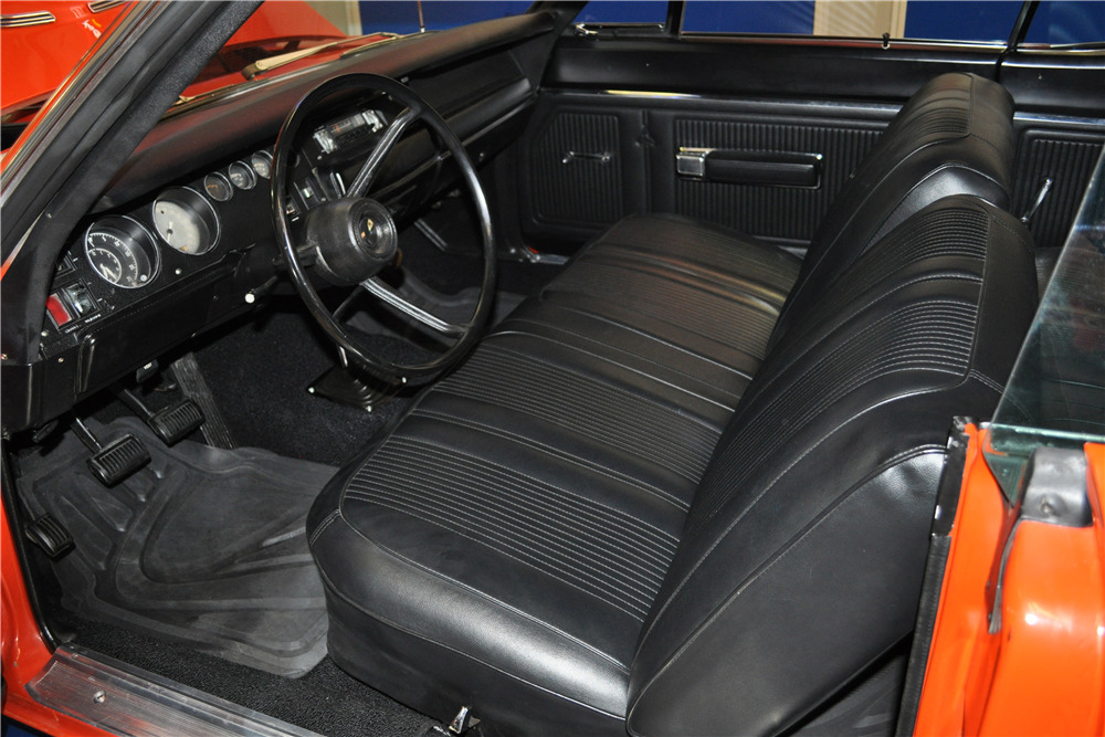 1969 DODGE SUPER BEE - Interior - 213304