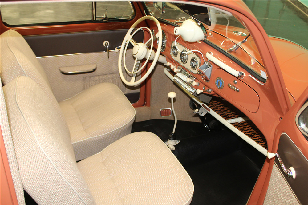 1957 VOLKSWAGEN BEETLE - Interior - 213694
