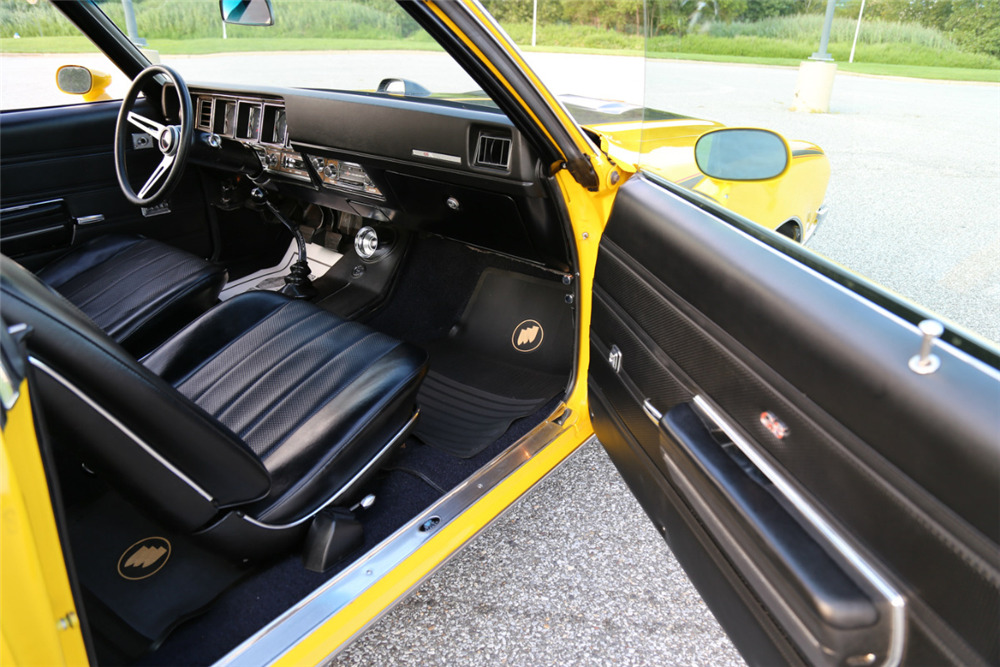 1970 BUICK GSX COUPE - Interior - 214127