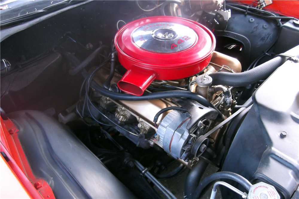 1968 OLDSMOBILE 442 CONVERTIBLE - Engine - 214714
