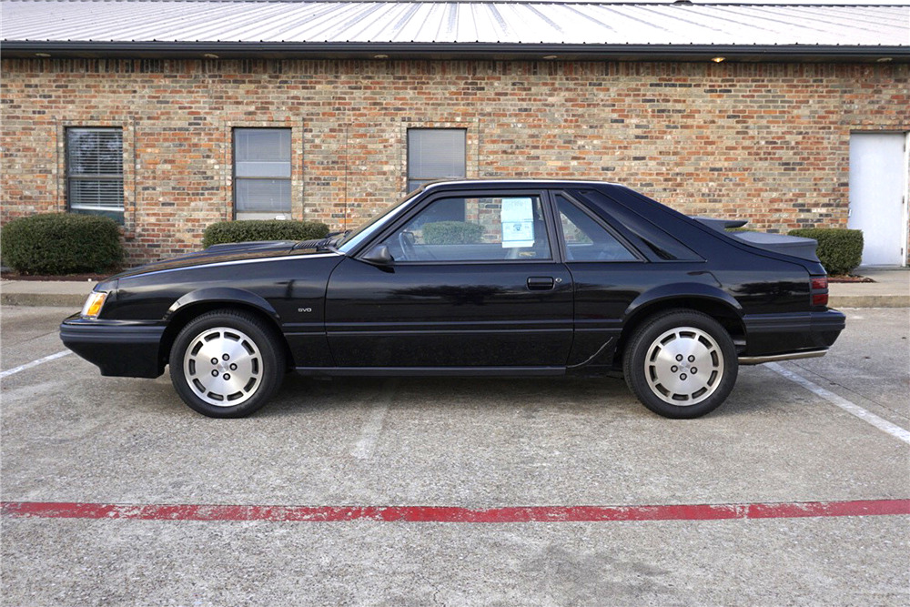 1986 FORD MUSTANG SVO - Side Profile - 214735