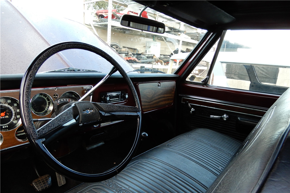 1971 CHEVROLET K10 PICKUP - Interior - 215050