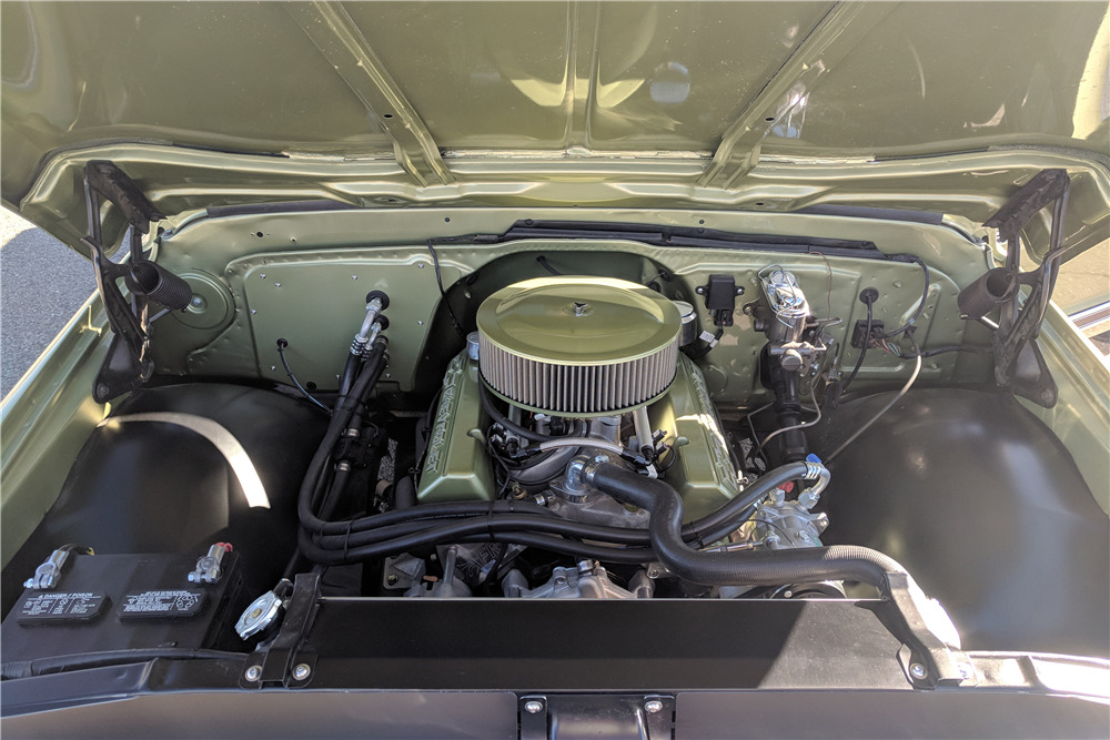 1971 GMC C10 CUSTOM PICKUP - Engine - 215861