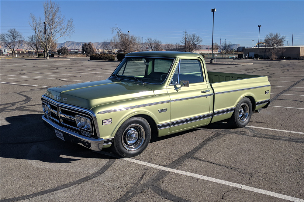 1971 GMC C10 CUSTOM PICKUP - Front 3/4 - 215861