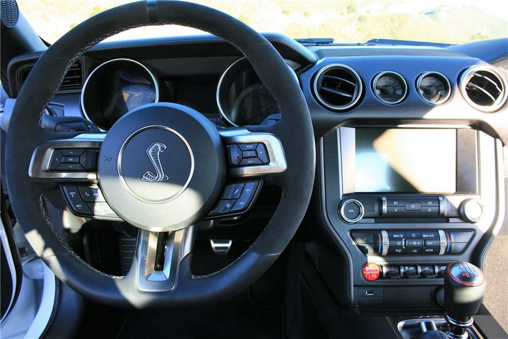 2015 FORD MUSTANG SHELBY GT350 - Interior - 216056