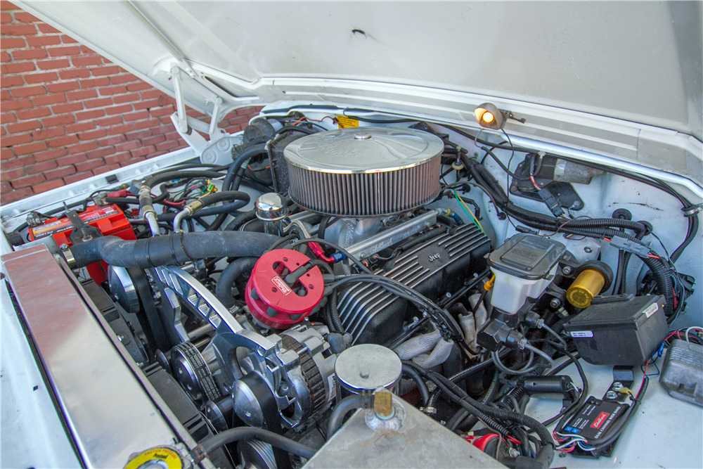 1989 CUSTOM JEEP GRAND WAGONEER - Engine - 216238