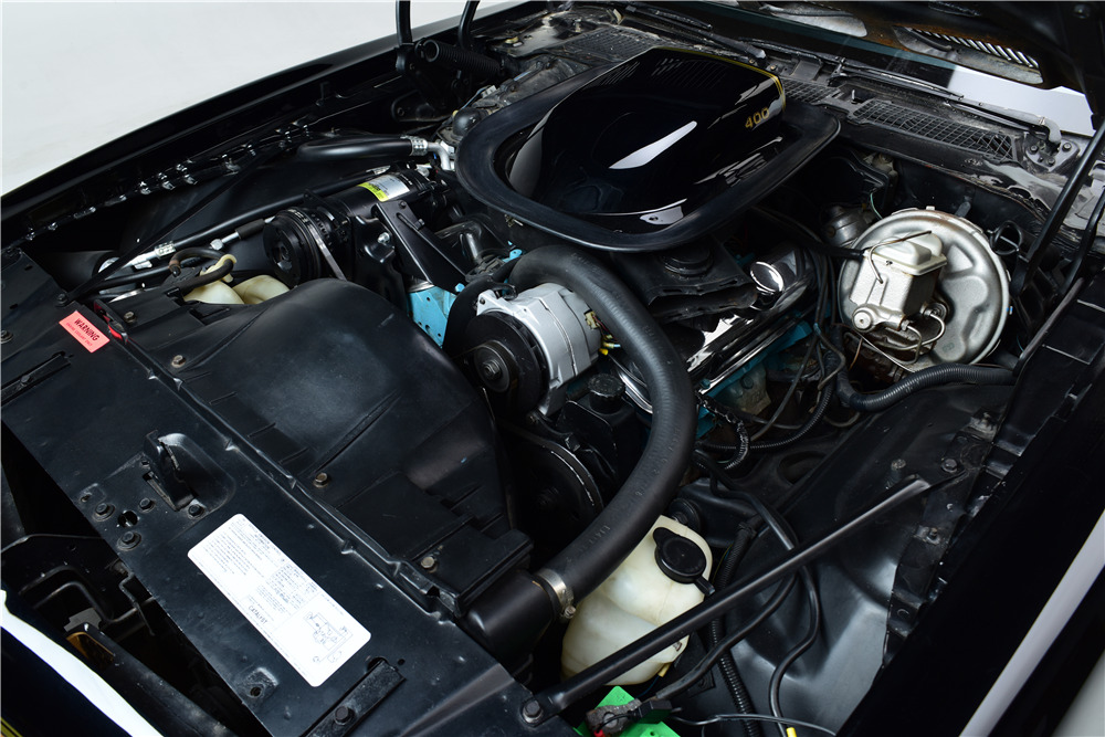 1976 PONTIAC TRANS AM - Engine - 216359