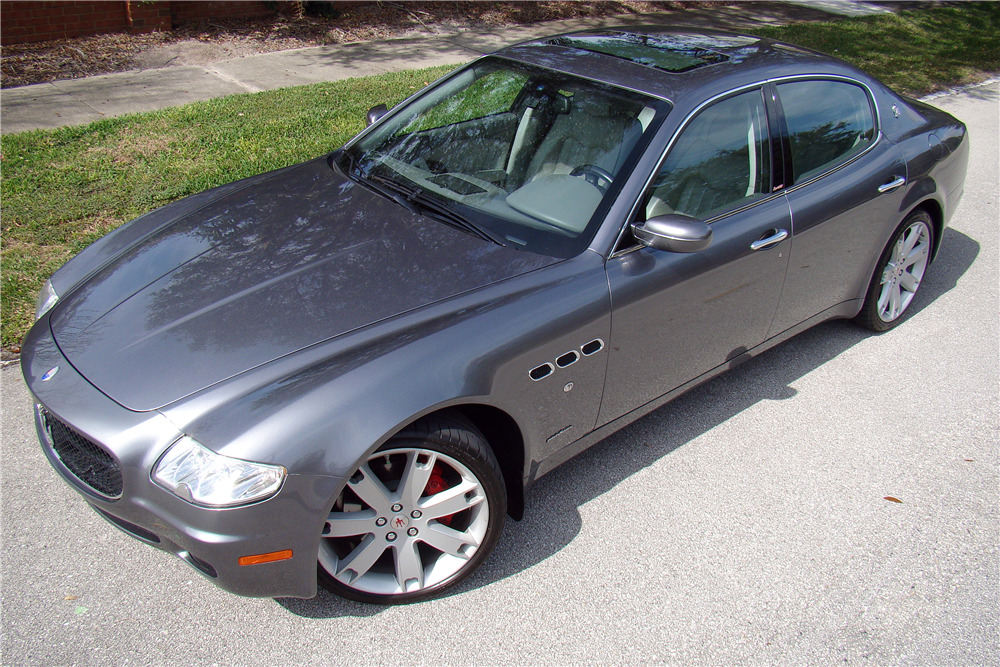 2007 MASERATI QUATTROPORTE - Front 3/4 - 217804