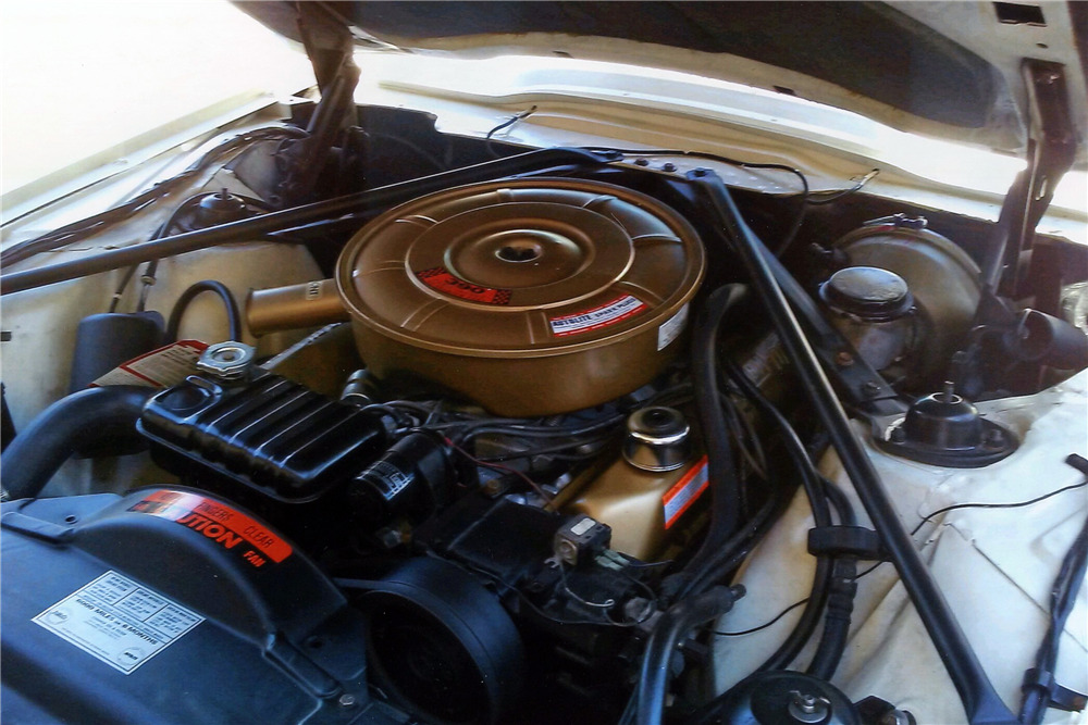 1964 FORD THUNDERBIRD CONVERTIBLE - Engine - 217948